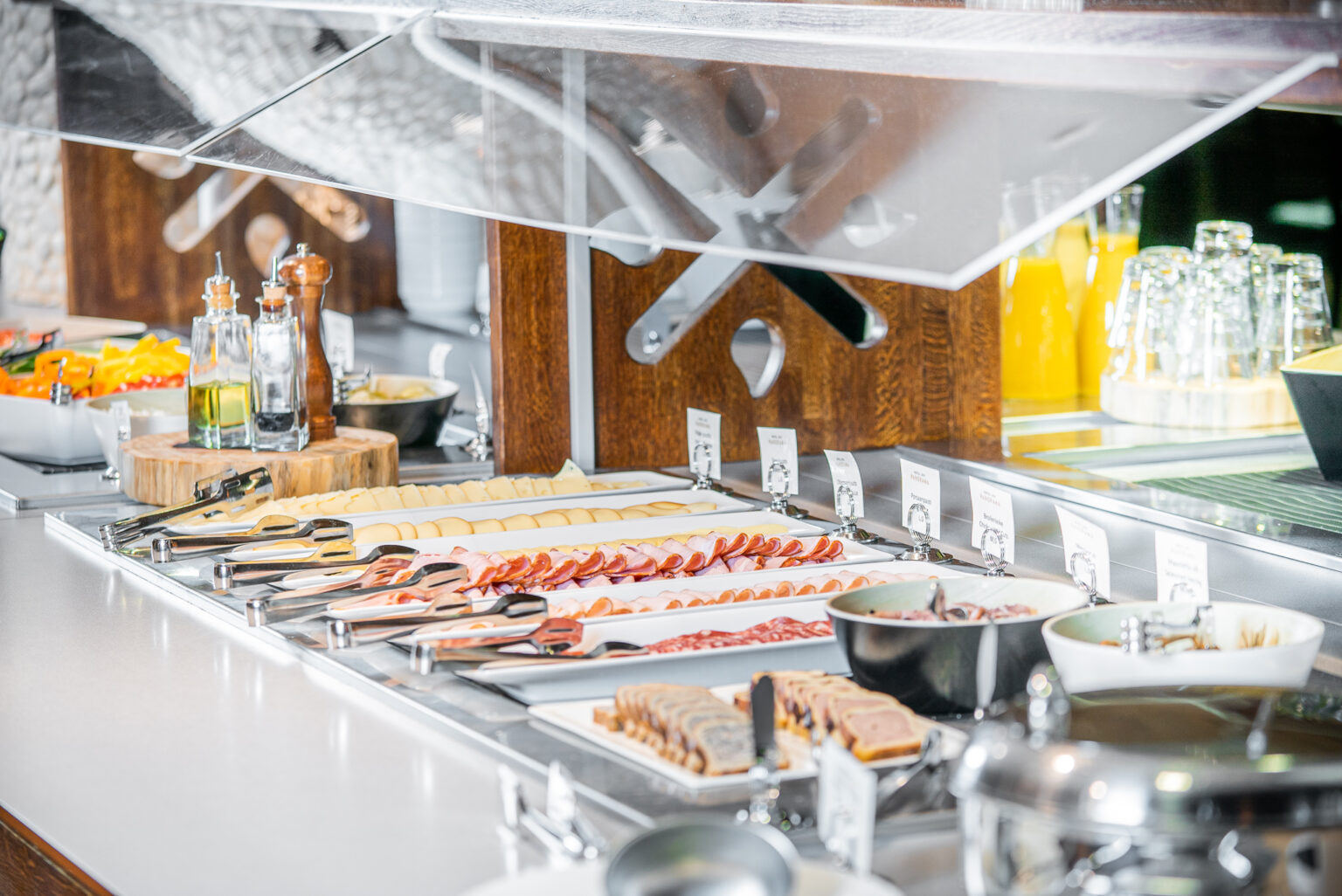Breakfast - Hotel Levi Panorama